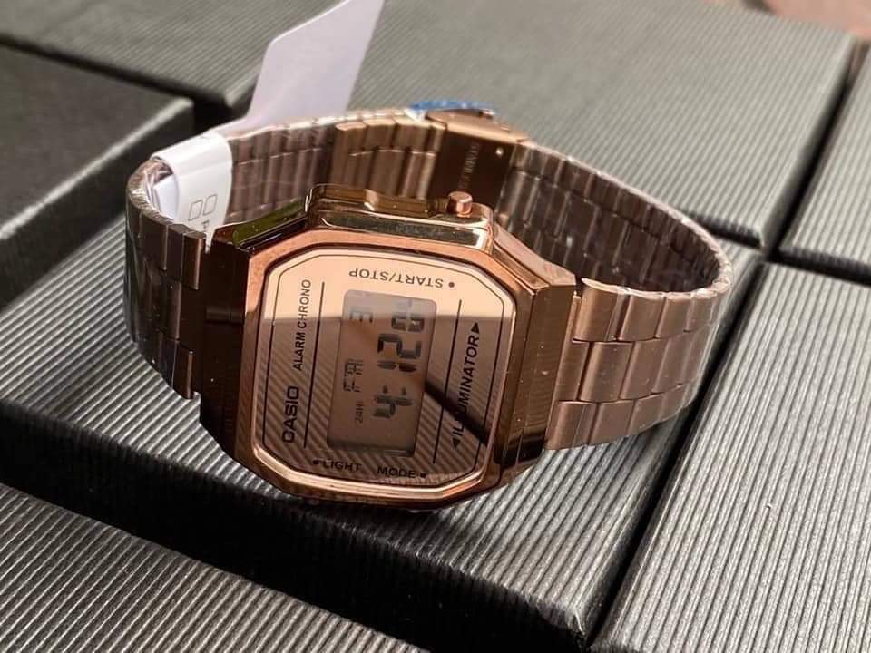 Casio Retro A163 — Daily alarm & Stopwatch with LED backlight