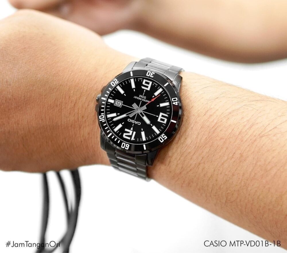 Casio Analog MTP-VD01 / 5058 / All Watches